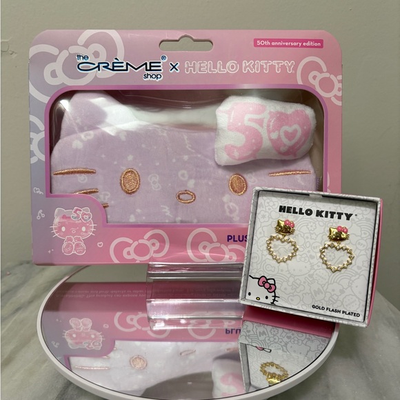 The Creme Shop | Jewelry | Hello Kitty Bundle Nwt | Poshmark